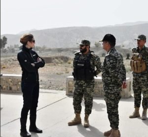 Who is Cynthia Ritchie? American blogger in pictures and videos